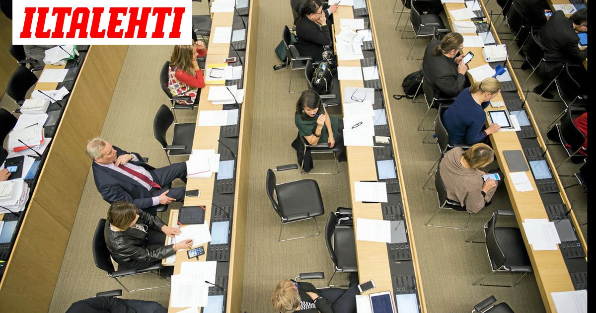 Hallitus sai eduskunnan luottamuksen äänin 104-85