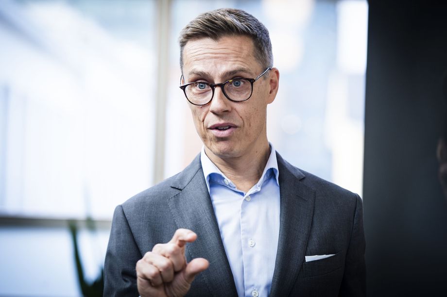 Alexander Stubb CNBC:n haastattelussa: ”Nyt ei ole oikea aika liittyä ...