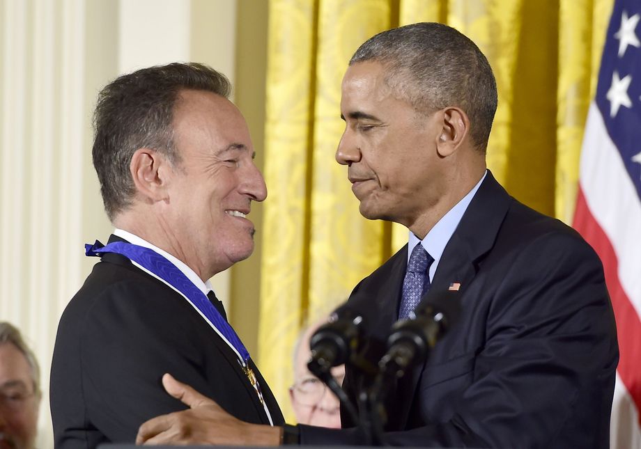 Barack Obama ja Bruce Springsteen lanseerasivat yhteisen podcastin
