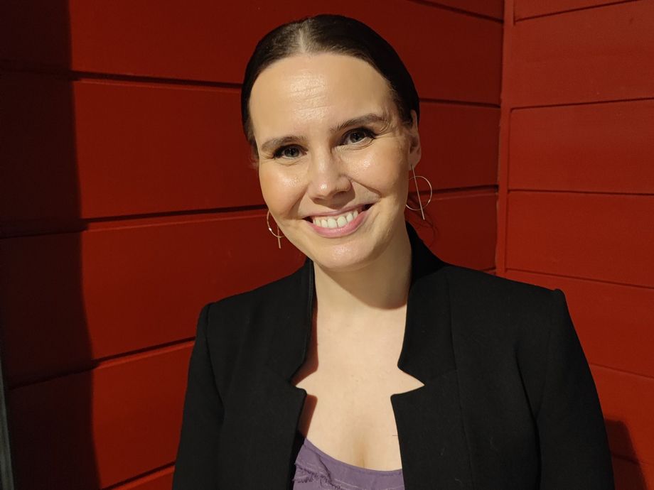 Laulaja Anne Mattila on ollut kymmenen vuotta kihloissa