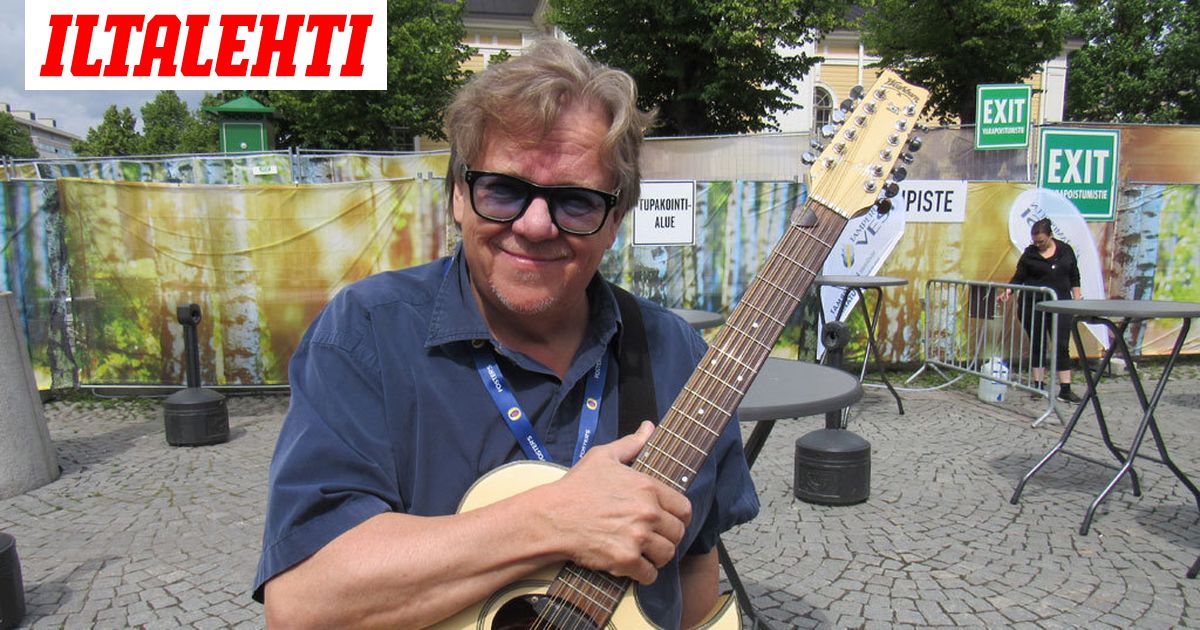 Mikko Alatalo laulatti - eduskunta kokoontui: "Tämä on tärkeä ...