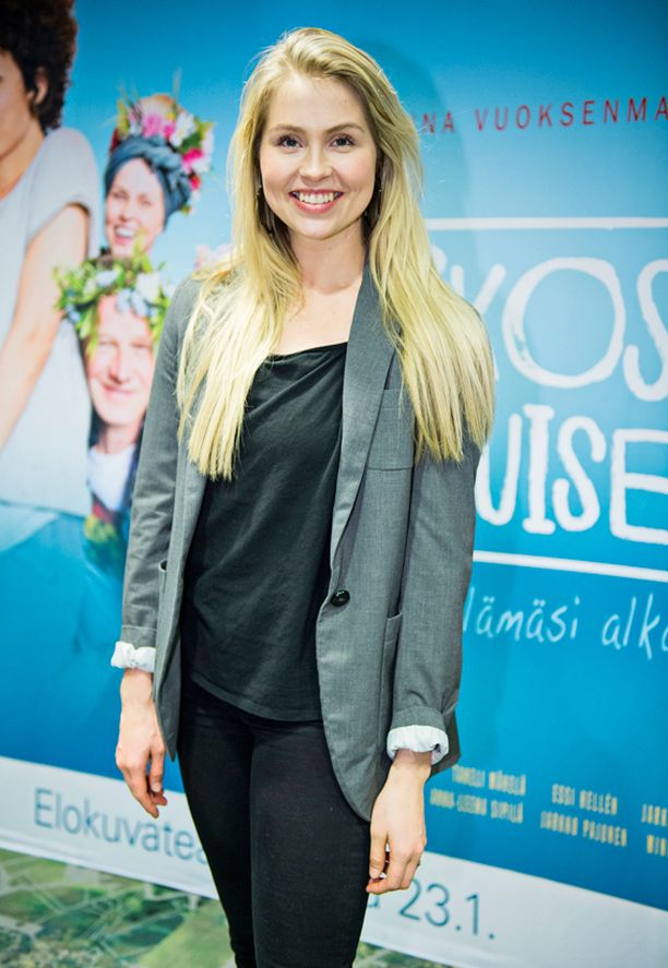 Essi Hellén alastonkohtauksesta: "Olen ylpeä siitä"