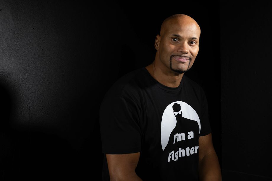 Hunks-Juccin koskettava tarina sai Roope Salmisen itkemään