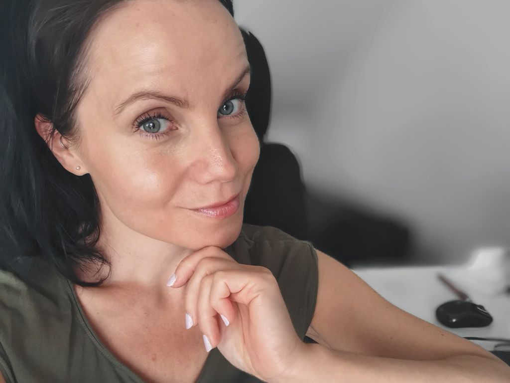 Vaihtoehto Tinderille – Mette kertoo, kuinka hyödynnät somea