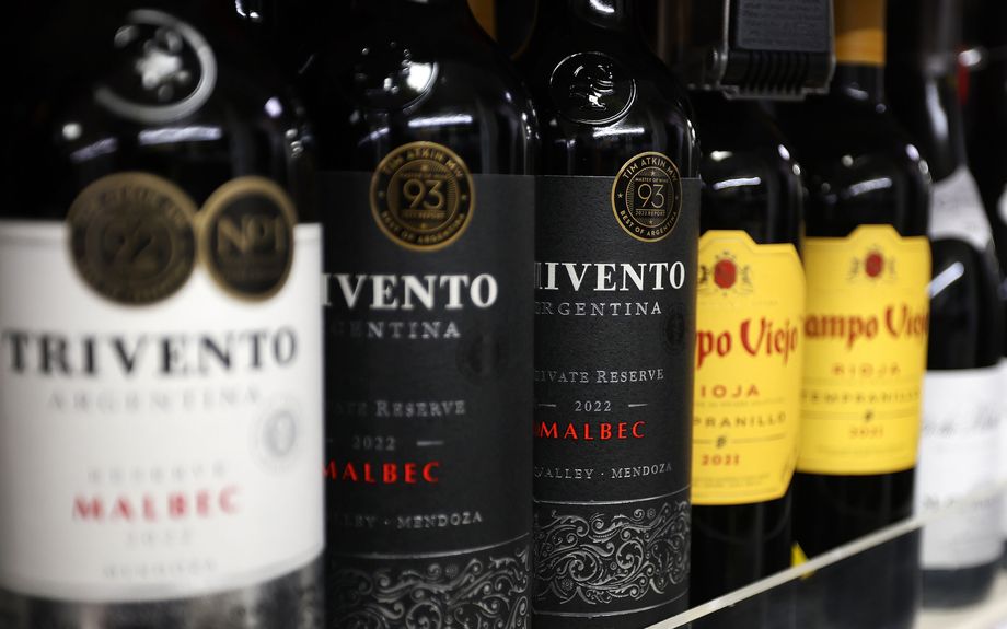 Saudi-Arabiasta saa nyt viinaa