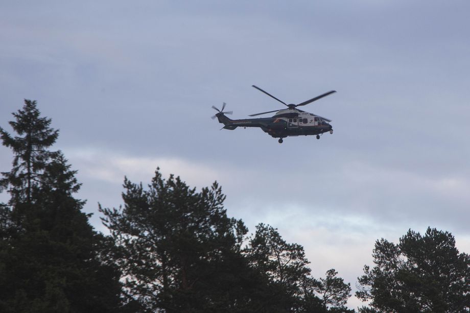 Kaksi miestä putosi laiturilta Loviisassa – Toinen katosi