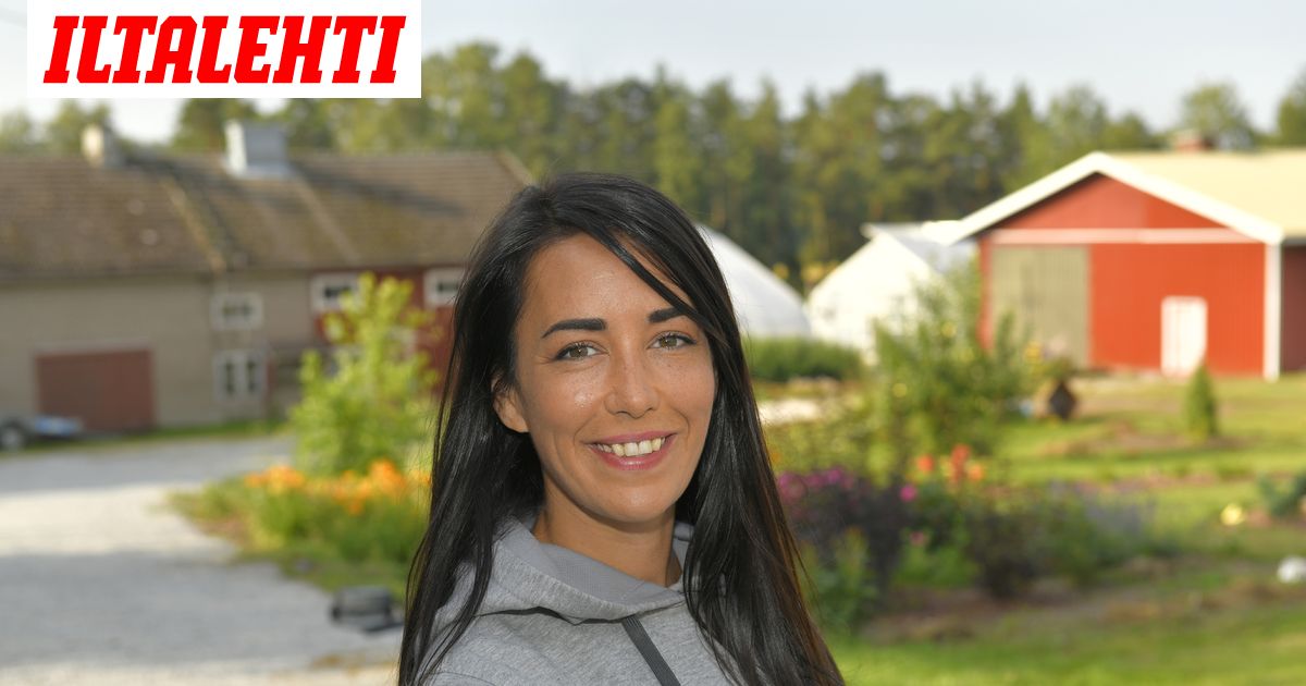 Maajussitar Victoria esiintyi ennen showtanssiryhmässä