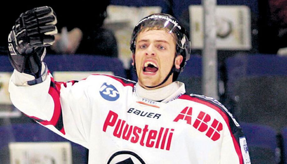 Matt Nickerson riehui itselleen pitkän pelikiellon