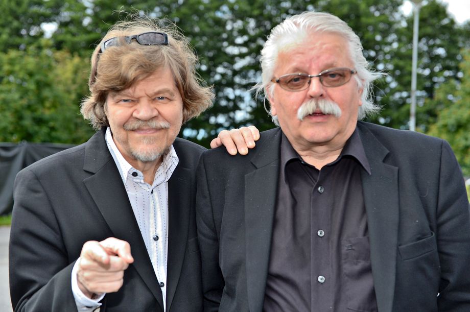 M.A. Nummisen fanisivu haikeana Pedro Hietasen kuolemasta: Jakoi ...