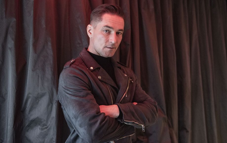 Sami Uotila avoimena tv:ssä Salkkareiden synkästä kääntöpuolesta