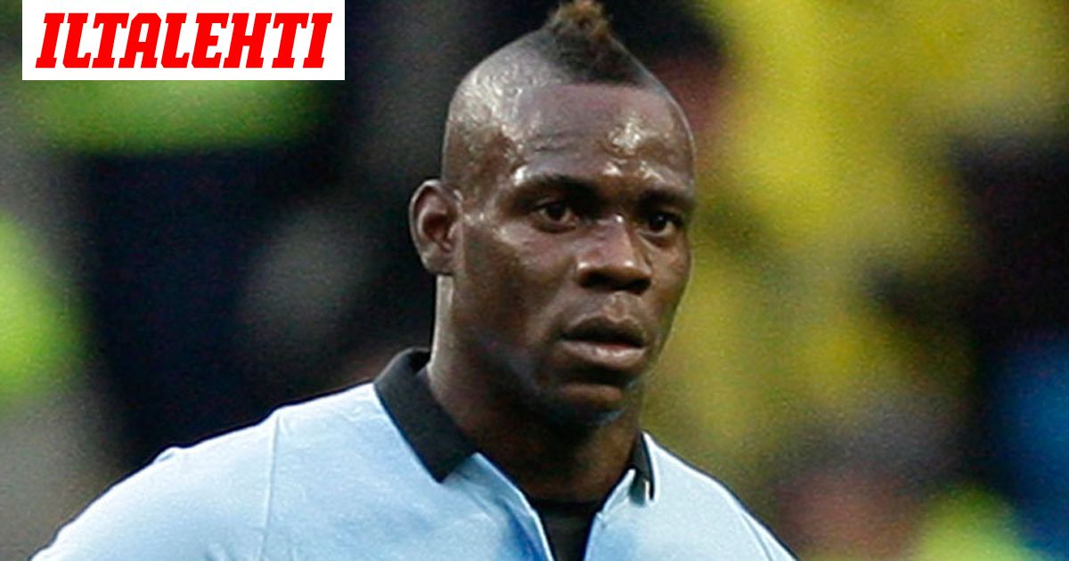 Balotelli vieroksuu tytärtään