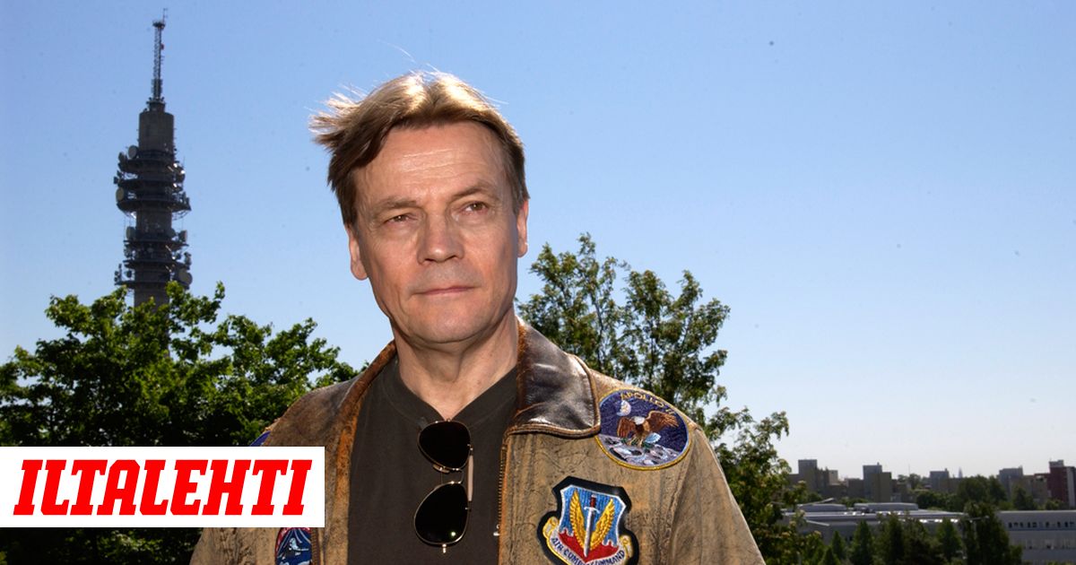 Timo T.A. Mikkosen traaginen lapsuus: Kasvoi ilman vanhempia, televisio ...