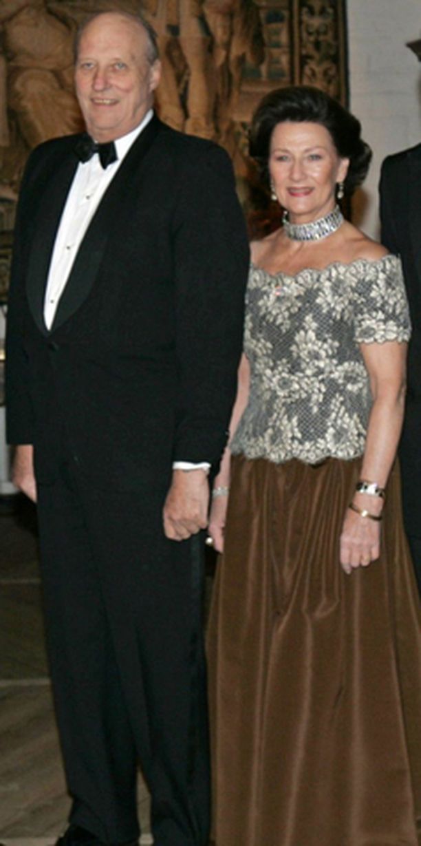 Norjan kuningaspari Suomeen kesällä