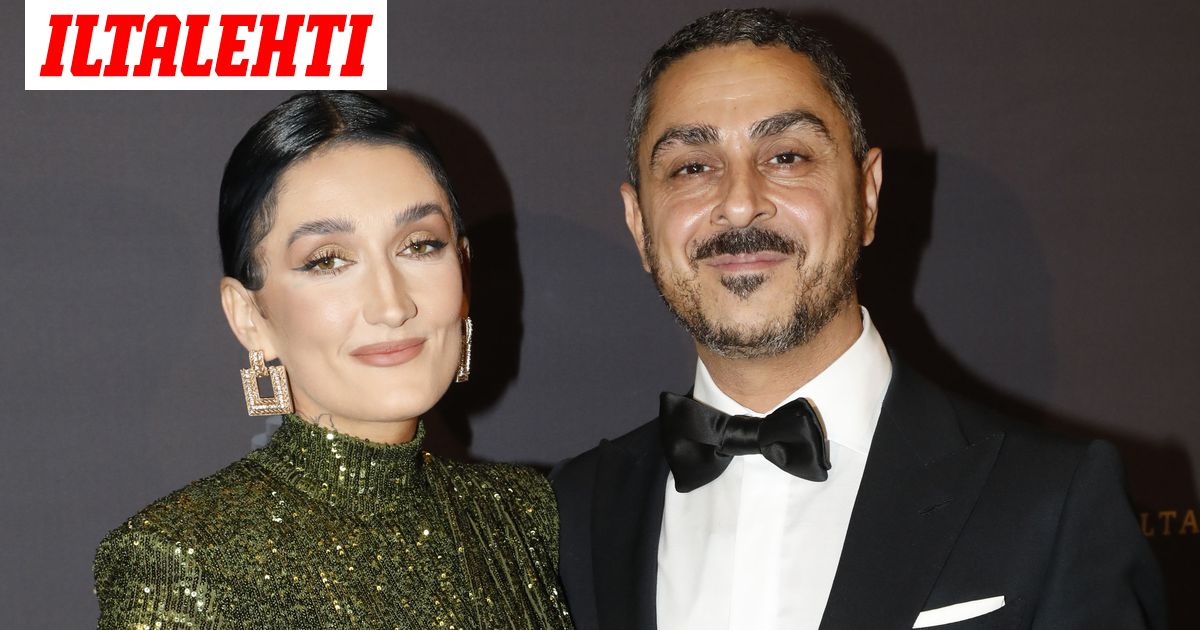 Arman Alizad ja rakas Senay Coco edustivat ensimmäistä kertaa yhdessä ...