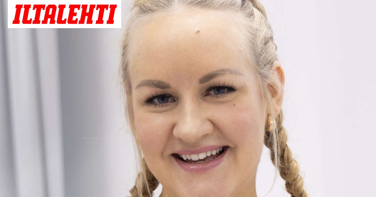 Auri Kananen paljasti kuukauden tulonsa ja menonsa – Ruokaostoksiin hurja summa